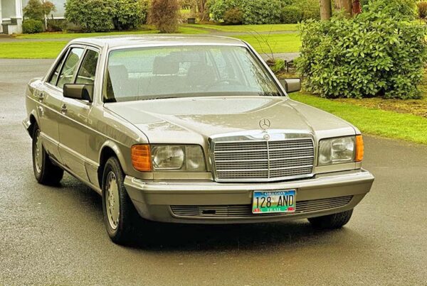 Mercedes-Benz W126 Time Testing “The Best or Nothing”
